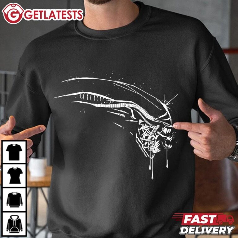 Alien Romulus Xenomorph Distressed Drip Profile T-Shirt
