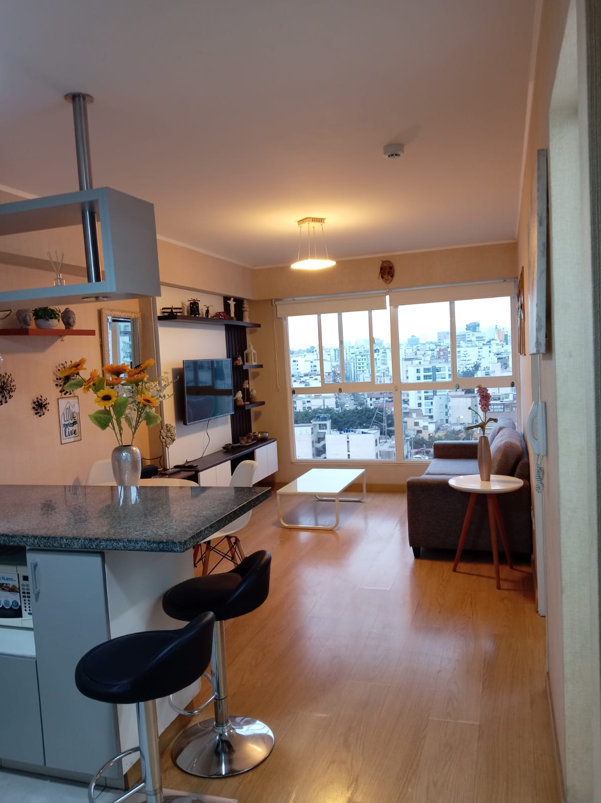 Departamento en Alquiler en Lima, Lima, Surquillo