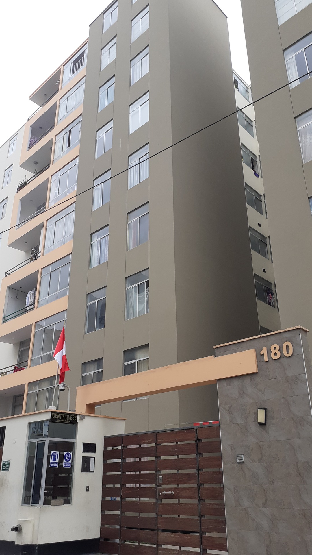 RE/MAX Perú - Inmobiliaria, inversiones y bienes raíces