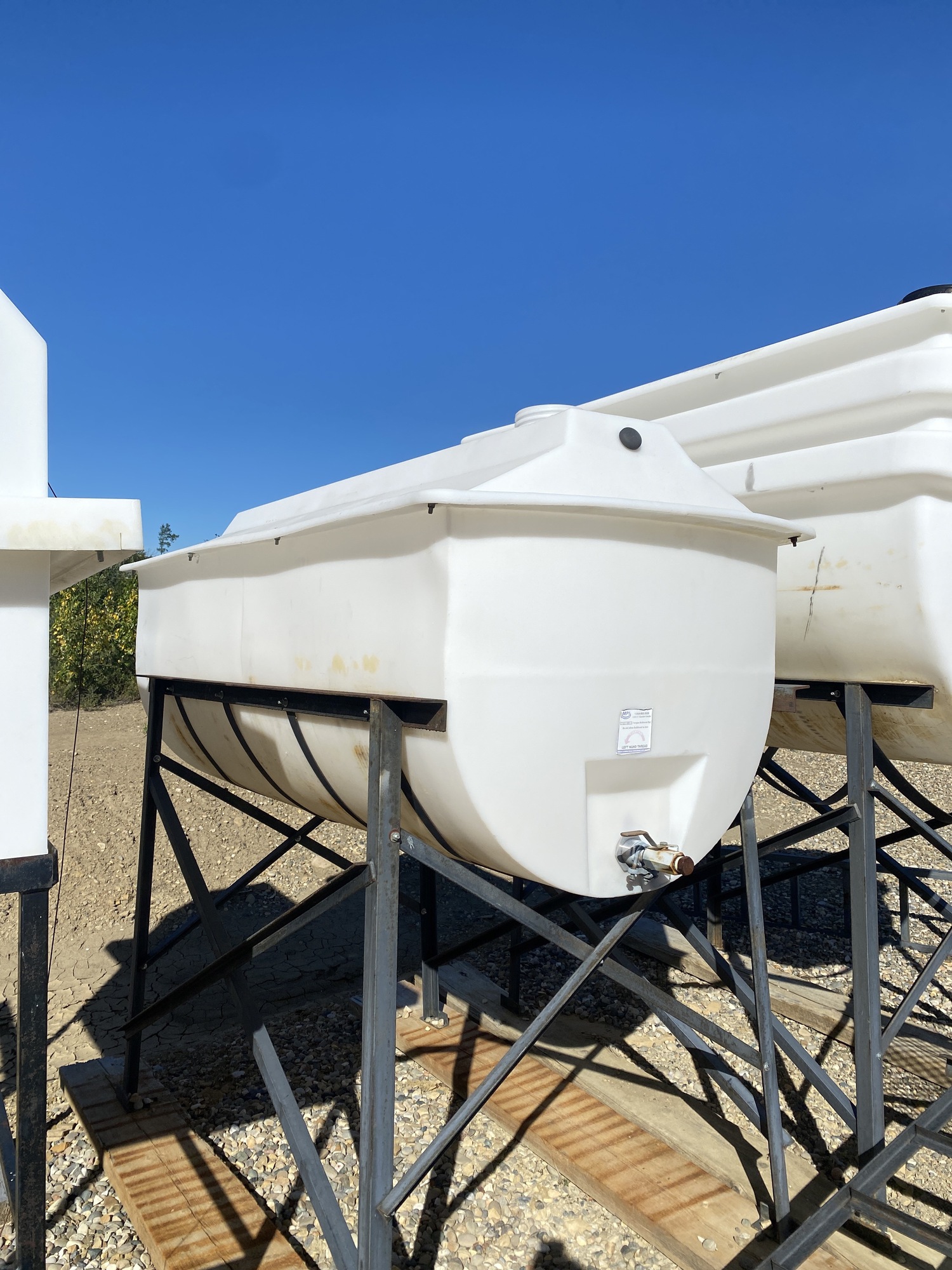 Fuelled | Tank - 8 BBL Double Walled Plastic Storage Tank w/ Stand