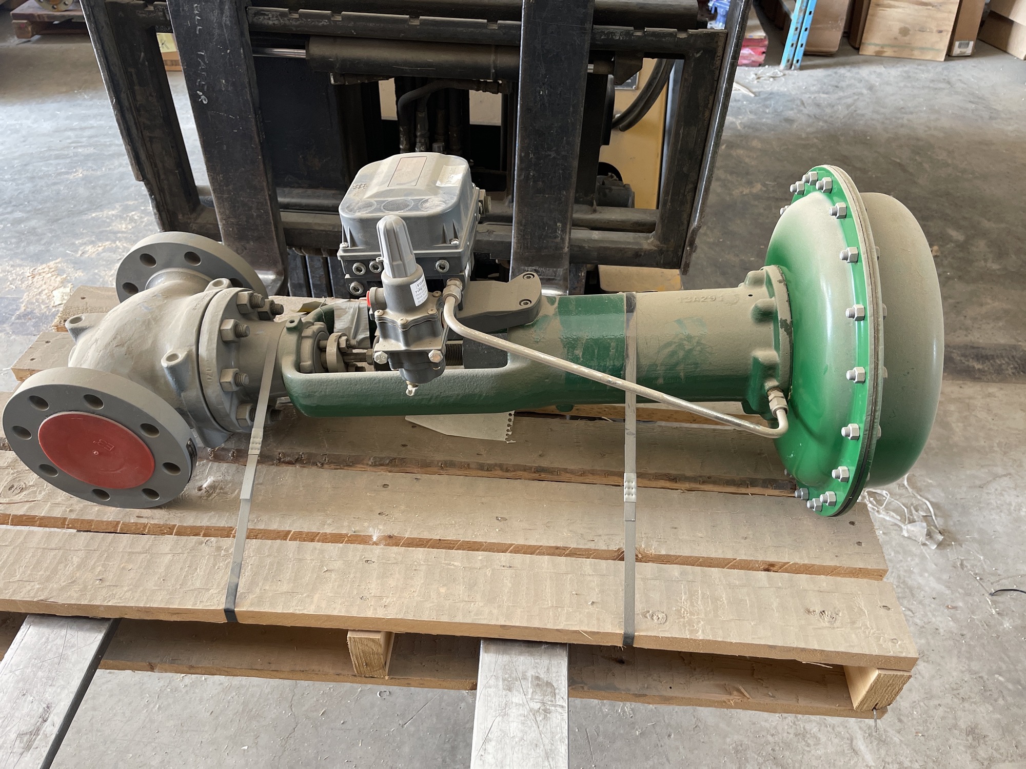 Fuelled | Valve - 3" - 300 w/ 667 Actuator and Fieldvue DVC6200 Valve ...