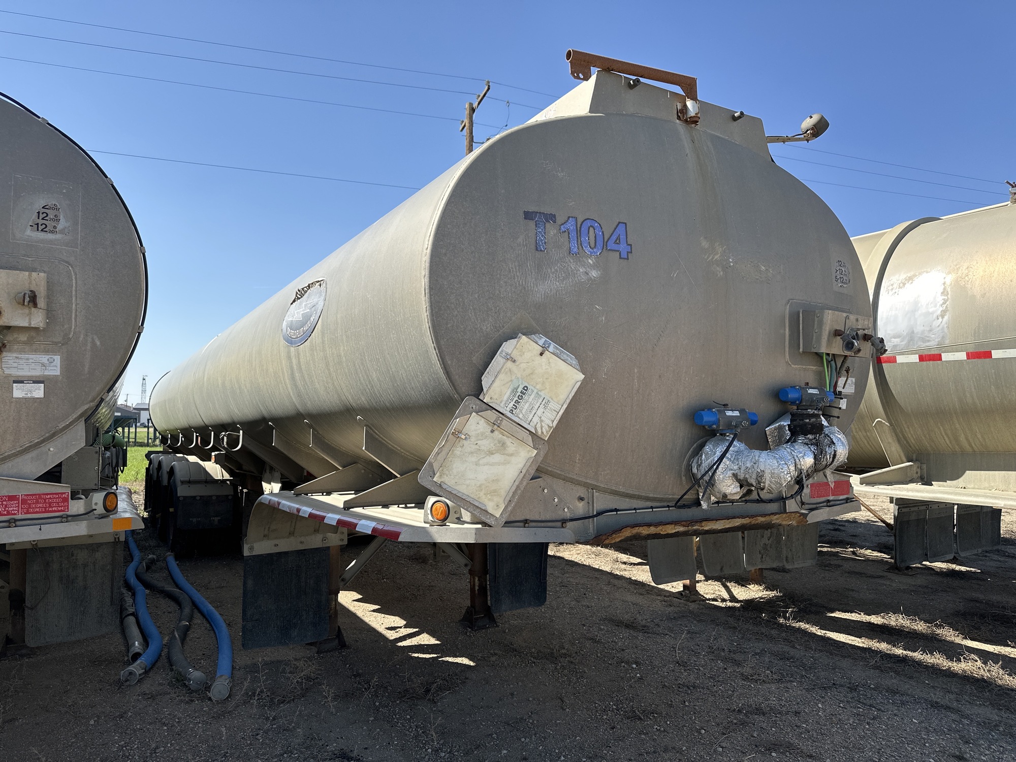 Fuelled | Trucking And Transportation - 2012 10,000 USG Hutchinson ...