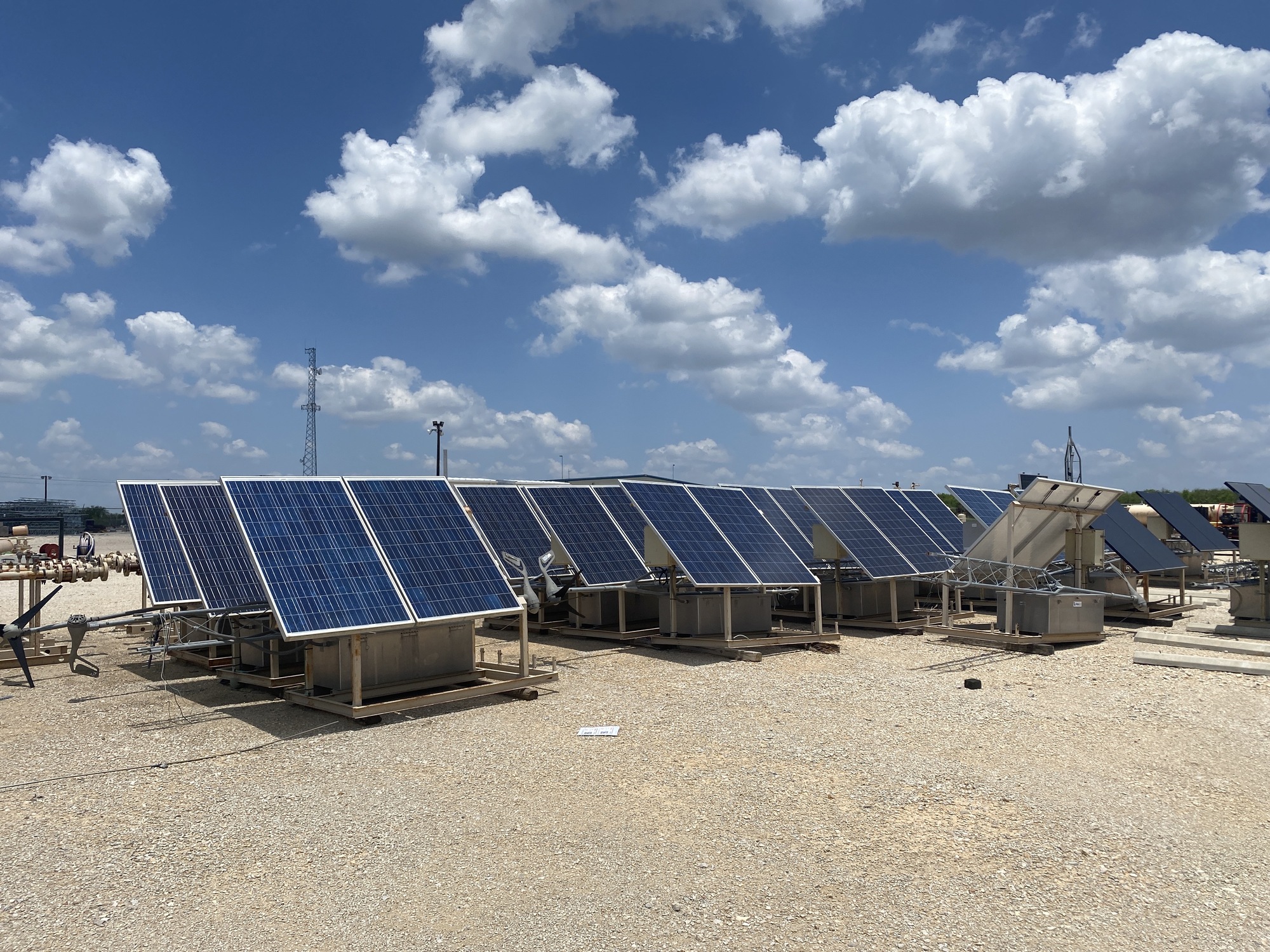 Fuelled | Miscellaneous Item - 250W 600V Solar Panels Skids w/ Battery ...