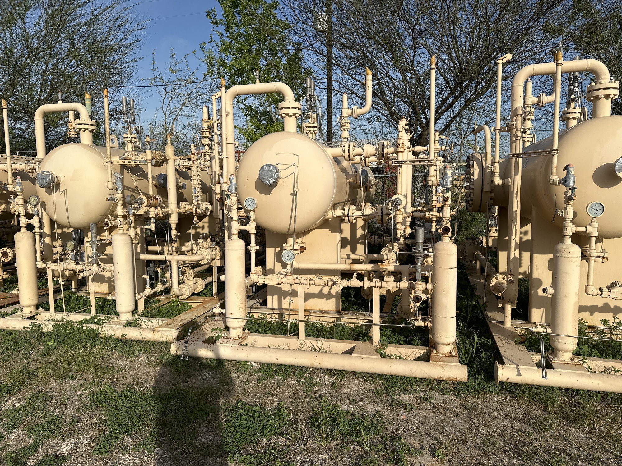 Fuelled | Separator - 36" x 10' 1440 PSI 3 Phase Sour Separator Package