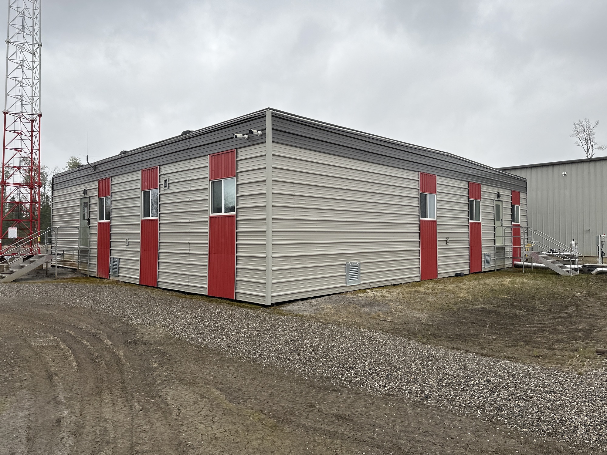 Fuelled | Building - AltaFab Built Remote Field Office Building c/w 8 ...