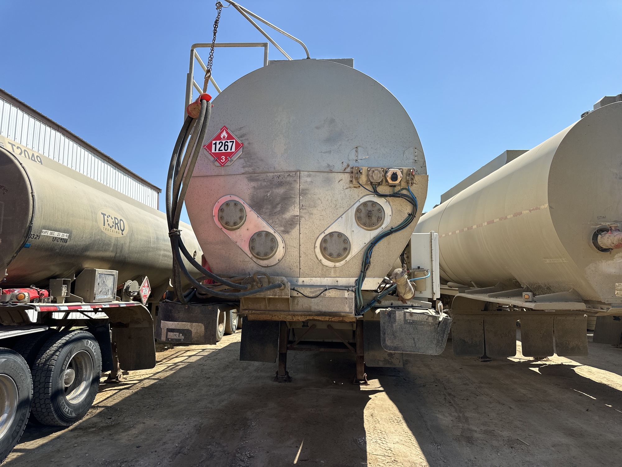 Fuelled | Trucking And Transportation - 6950/7800 USG Super B Tandem 25 ...