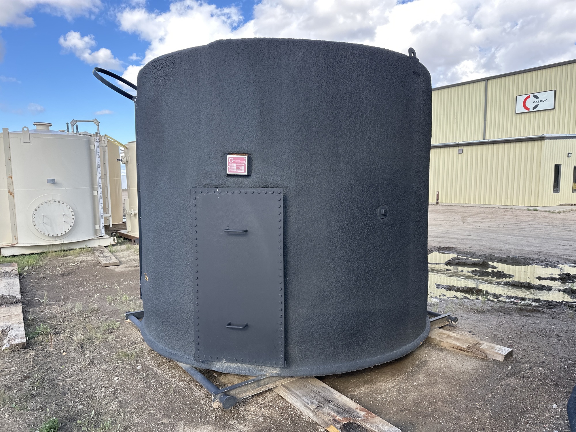 Fuelled | Tank - 100 BBL 16 Oz Skidded Storage Tank