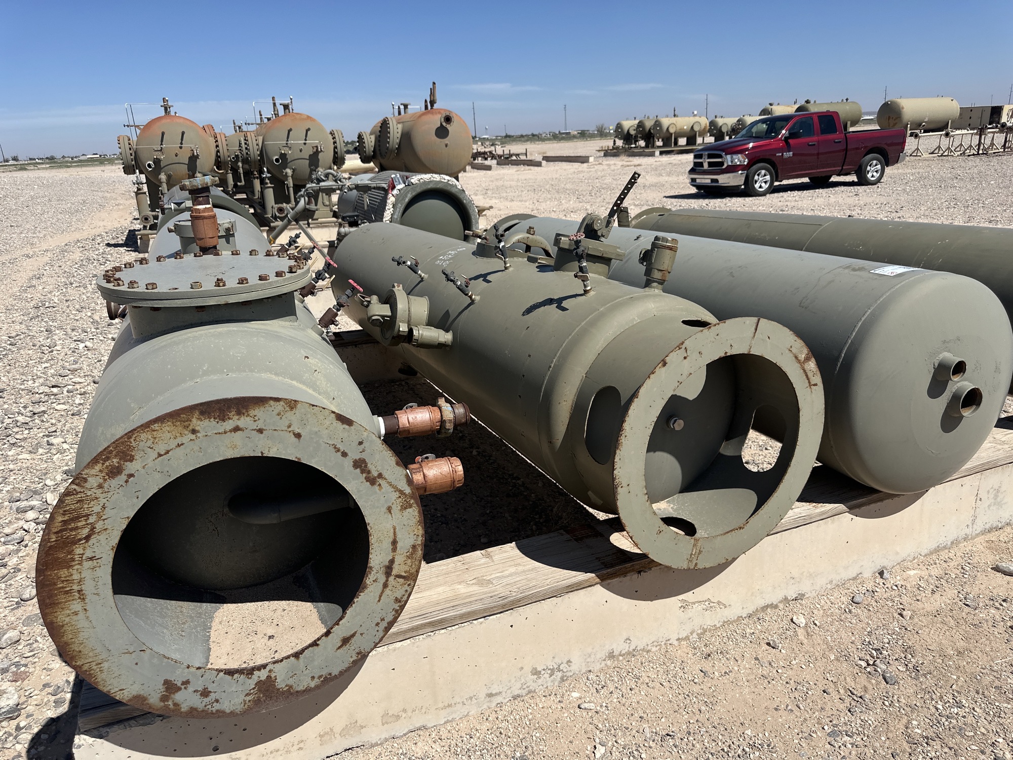 Fuelled | Separator - 30" x 10' 125 PSI 3 Phase Separator Vessel