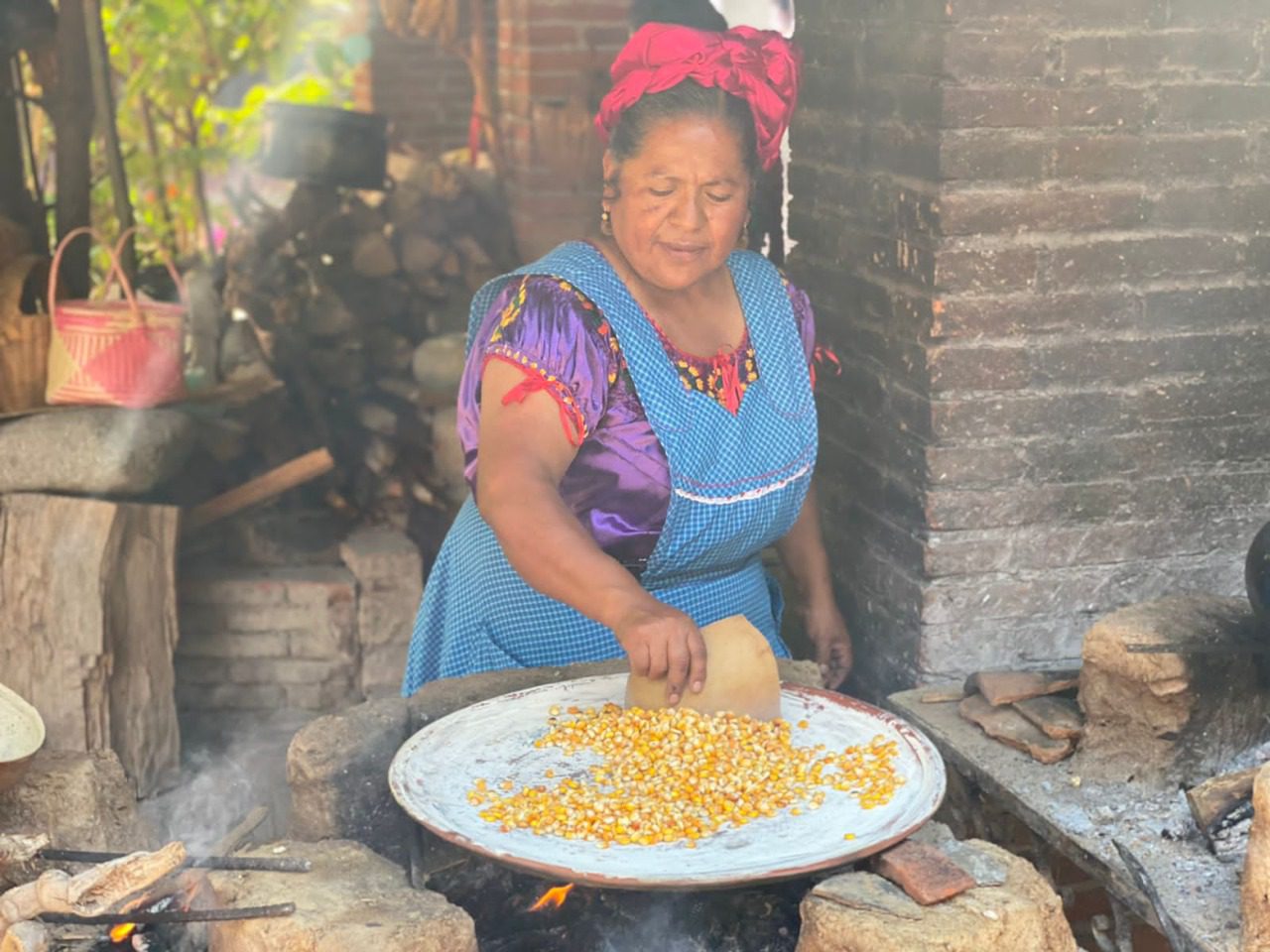 Embajadora de cocina zapoteca difunde sus raíces culturales • Once Noticias