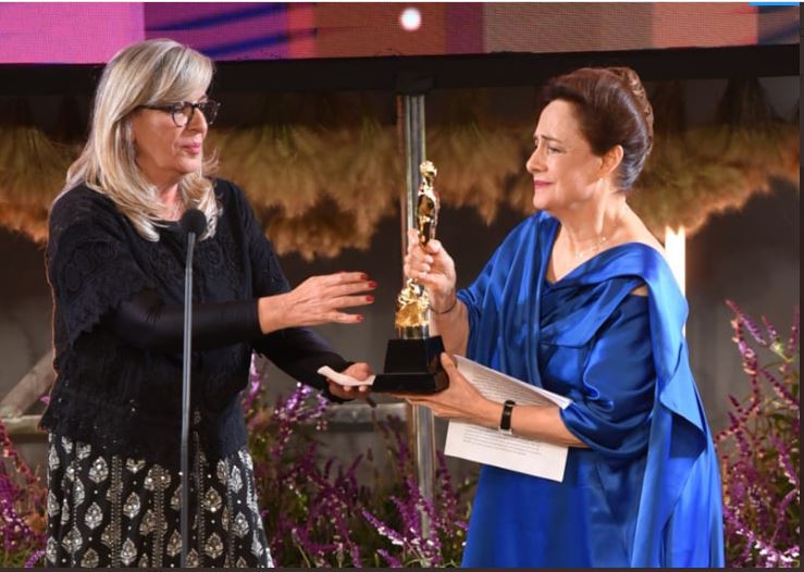 'Noche de Fuego' acaparó en la ceremonia de entrega de los Premios ...